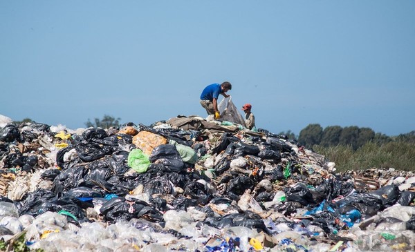 A un año de la llegada del Ceamse al basural de la ciudad: "Este lugar ...