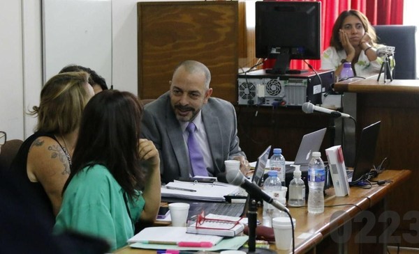 Caso Lucía Pérez: el fiscal pidió perpetua para Farías y 20 años de ...