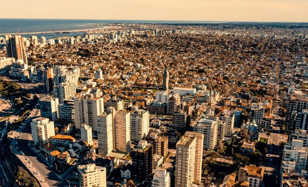 DÓNDE CONVIENE INVERTIR en MAR DEL PLATA en 2026: zonas, precios y ...