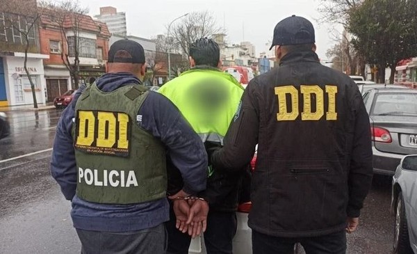 Detienen a un hombre acusado de violar a su hija durante más de tres años | 0223