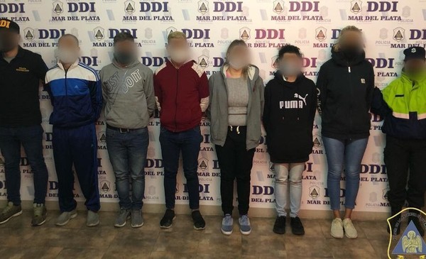 Desbaratan una banda acusada de realizar 11 entraderas violentas desde ... Desbaratan una banda acusada de realizar 11 entraderas violentas desde ...