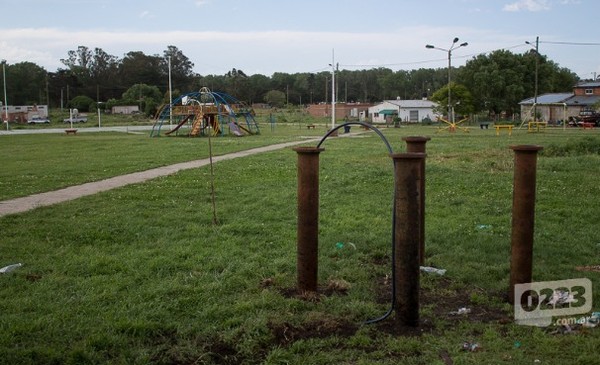 Los vecinos de Santa Rosa del Mar ya tienen luz | 0223